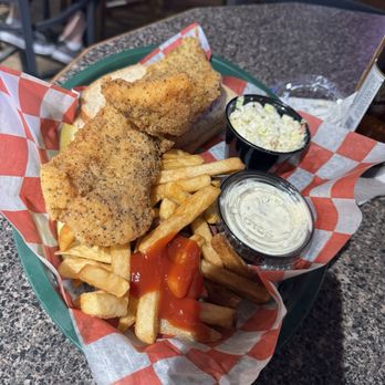 PASSTIME FISH HOUSE - Updated May 2024 - 119 Photos & 178 Reviews ...