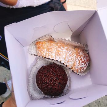 FRATELLI AUTHENTIC ITALIAN BAKING - Updated August 2025 - 122 Photos ...