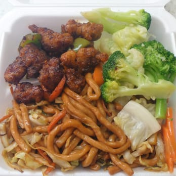 FUSIA ASIAN KITCHEN - Updated December 2025 - 1 Eglinton Square ...