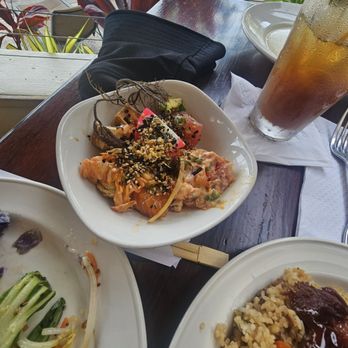 DUKE’S WAIKIKI - Updated June 2024 - 11375 Photos & 9353 Reviews - 2335 ...