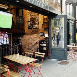 AMITY HALL DOWNTOWN - Updated July 2025 - 314 Photos & 476 Reviews - 80 ...