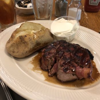 THE BEEF HOUSE RESTAURANT & DINNER THEATRE - Updated August 2025 - 274 ...