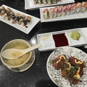 TOMO SUSHI & GRILL - Updated December 2025 - 519 Photos & 549 Reviews ...