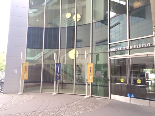 UC DAVIS BLAISDELL MEDICAL LIBRARY - Updated October 2025 - 12 Photos ...