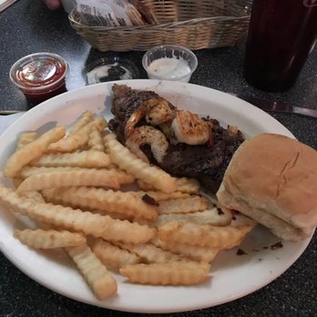 RED DOG SALOON - Updated September 2025 - 1600 W 23rd St, Muncie ...