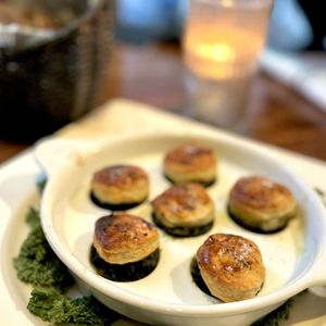 GEORGIOS CAFE INTERNATIONAL - Updated December 2025 - 40 Photos & 88 ...