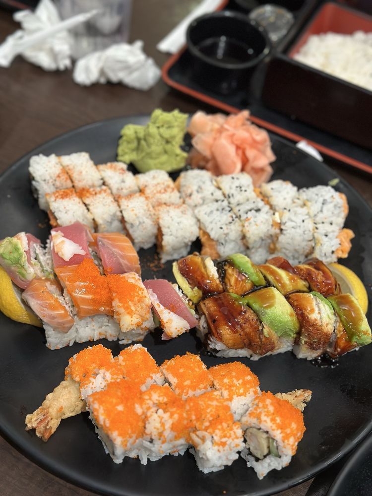 SAKURA DINING - Updated October 2025 - 96 Photos & 43 Reviews - 194 ...