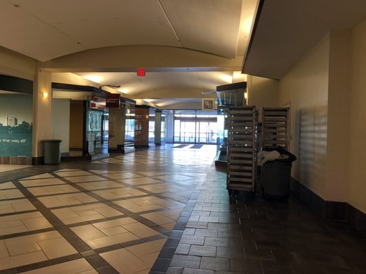 TOWER SQUARE - Updated October 2025 - 20 Photos - 1500 Main St ...