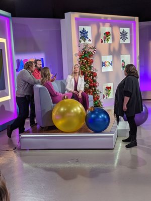 FOX 9 - KMSP - Updated October 2024 - 84 Photos & 14 Reviews - 11358 ...