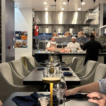 LEIAH - Updated August 2025 - 37 Photos & 10 Reviews - 409 N Magnolia ...