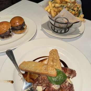 THE CAPITAL GRILLE - Updated November 2025 - 850 Photos & 482 Reviews ...