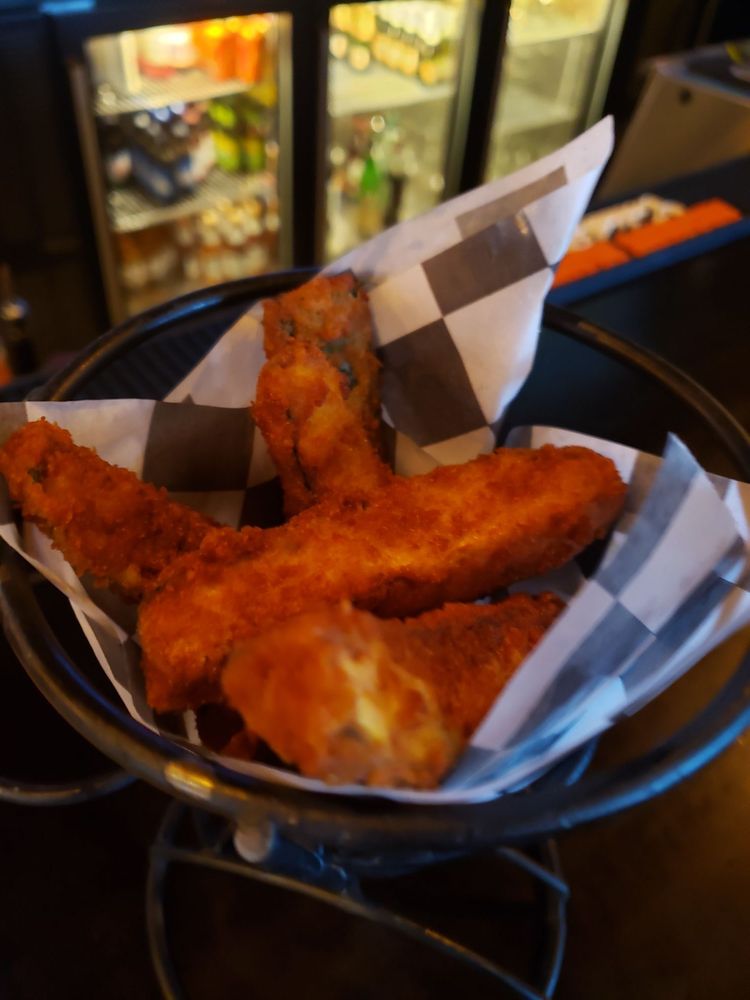 36 HANDLES PUBLIC HOUSE - Updated November 2025 - 437 Photos & 551 ...