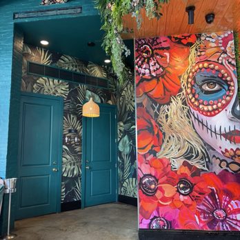 AZTECA SOUTH BEACH - Updated July 2025 - 147 Photos & 75 Reviews - 1058 ...