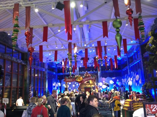 BASS PRO SHOPS - Updated September 2025 - 190 Photos & 97 Reviews ...