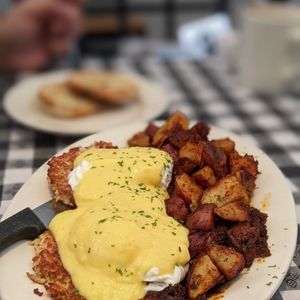 BLACK CAT DINER - Updated October 2025 - 42 Photos & 29 Reviews - 4 ...