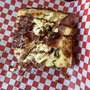 TNT PIZZA - Updated December 2025 - 487 Photos & 346 Reviews - 550 14th ...