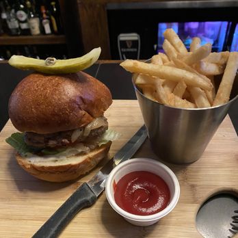 CAFFE BARNEY - Updated December 2025 - 75 Photos & 162 Reviews - 2975 ...