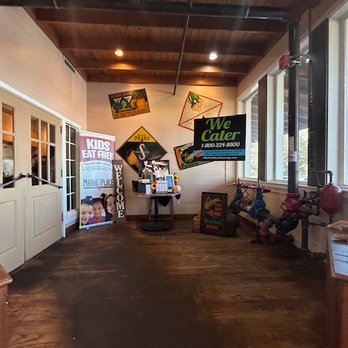 MARKETPLACE GRILL - Updated October 2025 - 383 Photos & 481 Reviews ...