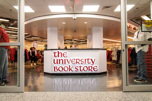 UNIVERSITY BOOK STORE - Updated December 2025 - 18 Photos & 26 Reviews ...