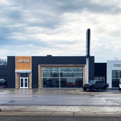FOX CHRYSLER DODGE JEEP RAM - NEW - 3844 Plainfield Ave NE, Grand ...
