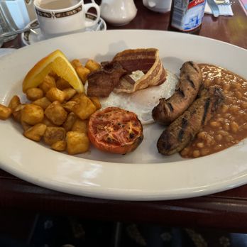 THE BRITISH PANTRY - 136 Photos & 215 Reviews - 8125 161st Ave NE ...