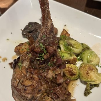 ITALIA TRATTORIA - Updated March 2025 - 263 Photos & 294 Reviews - 144 ...