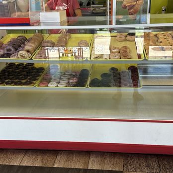 DONUT THERAPY - Updated March 2025 - 58 Photos & 53 Reviews - 7101 NW ...