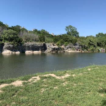 BLUE HOLE PARK - Updated May 2024 - 117 Photos & 39 Reviews - 101 S ...