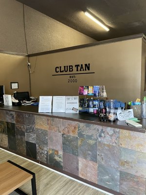 CLUB TAN TANNING SALON - Updated June 2025 - 16 Photos & 111 Reviews ...
