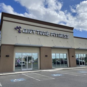 PLANET FITNESS - Updated December 2025 - 16 Photos - 1300 E Business ...