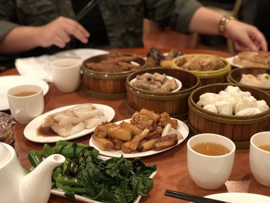 JOYALE SEAFOOD RESTAURANT - 431 Photos & 161 Reviews - Seafood - 900 S ...