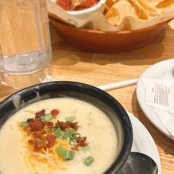 CHILI’S - Updated September 2024 - 280 Photos & 360 Reviews - 12525 ...