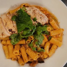 CLIFF DINING PUB - Updated June 2025 - 748 Photos & 675 Reviews - 12234 ...