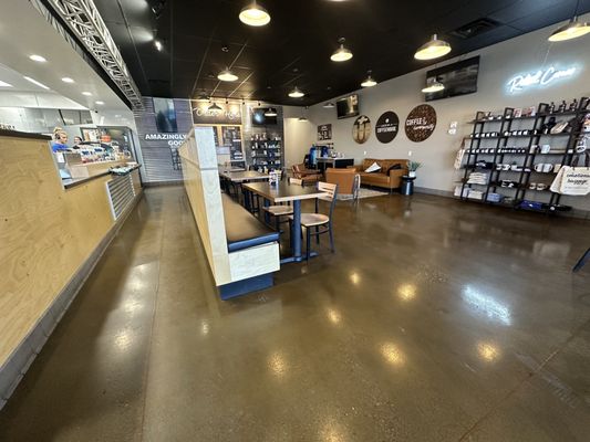 LOCK NO 4 COFFEE HOUSE - Updated October 2025 - 3916 Murdoch Ave ...