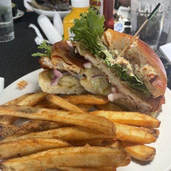 UPLAND BREWING COMPANY - Updated May 2024 - 115 Photos & 69 Reviews ...