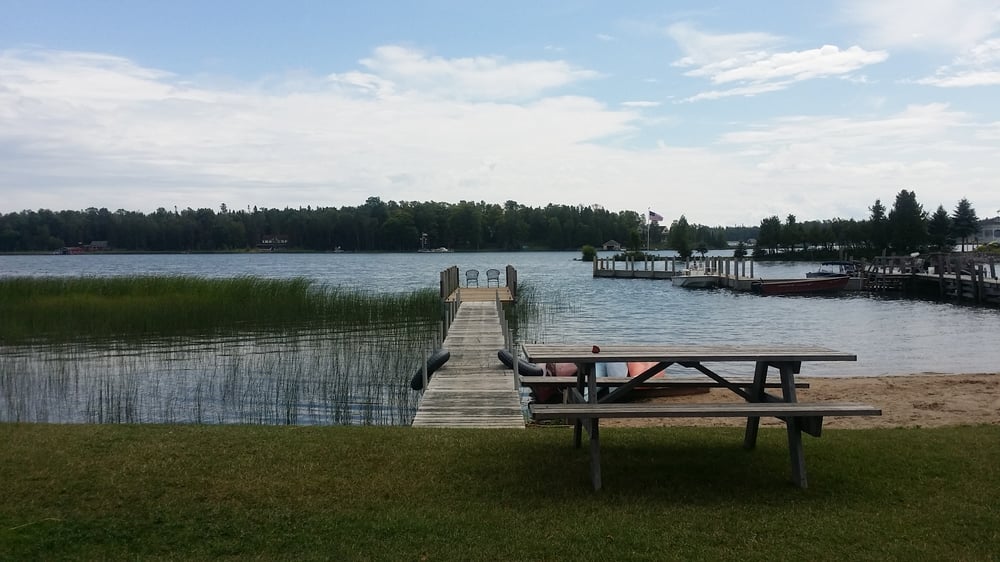 FORD’S COTTAGES - Updated October 2025 - 446 E Grove St, Cedarville ...