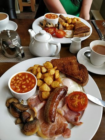 TILLY’S OF CASTLETON TEAROOM - Tea Rooms - Cross St, Castleton ...