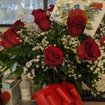 FIVE POINTS FLOWERS - Updated January 2026 - 804 S 6th Ave, Tucson ...