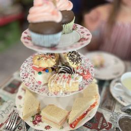 THE PINK DOOR TEA HOUSE - Updated October 2025 - 498 Photos & 141 ...