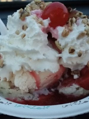 GIFFORD’S FAMOUS ICE CREAM - Updated March 2025 - 30 Photos & 47 ...