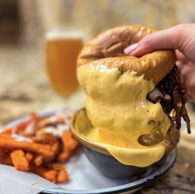 DISTRICT BURGER - Updated December 2025 - 65 Photos & 20 Reviews - 400 ...