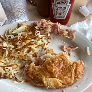 HARNER’S BAKERY AND RESTAURANT - 344 Photos & 384 Reviews - 10 W State ...