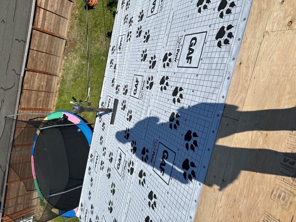 PUZZLE ROOFING - Updated September 2025 - 57 Photos - 30256 1st Pl S ...