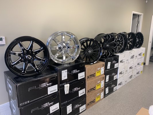 UNCLE SAM’S TIRE AND AUTO - Updated December 2025 - 25 Photos - 8836 US ...