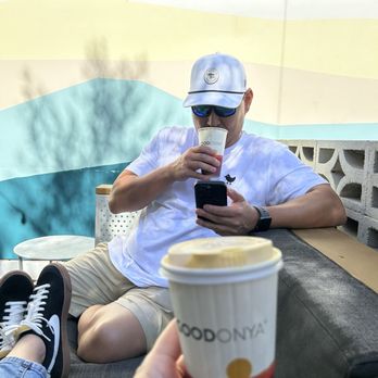 GOODONYA ORGANIC EATERY - Updated August 2025 - 570 Photos & 813 ...