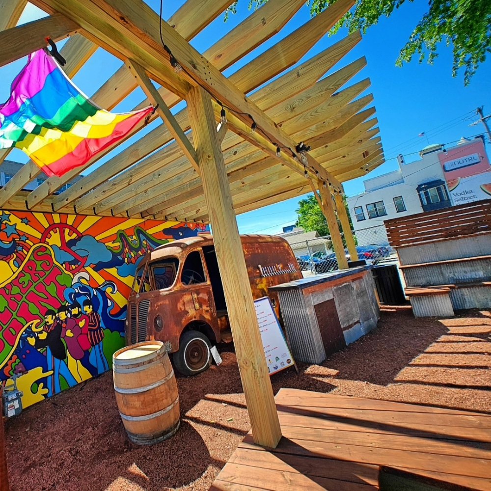 GIVING TREE GARAGE - Updated July 2025 - 14 Photos - 902 S 2nd St ...