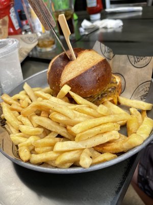 FOUNDRY CRAFT GRILLERY - Updated April 2025 - 28 Photos & 41 Reviews ...