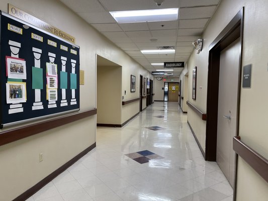 UVALDE MEMORIAL HOSPITAL - Updated December 2025 - 14 Reviews - 1025 ...