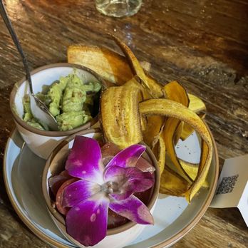 BRIGHTON BODEGA - Updated July 2024 - 497 Photos & 283 Reviews - 328 ...