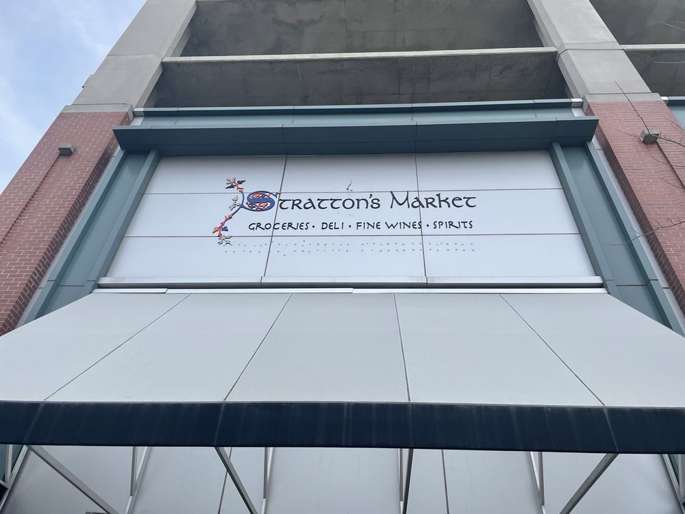 STRATTON’S MARKET - Updated July 2024 - 12 Photos & 18 Reviews - 405 E ...